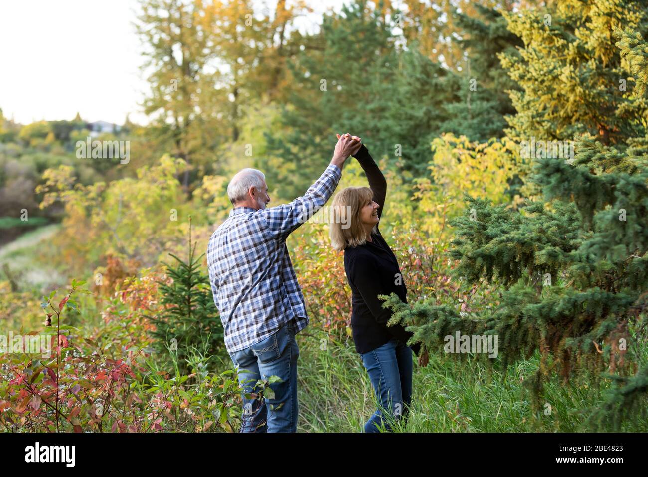 Wife dancing hi-res stock photography and images - Alamy