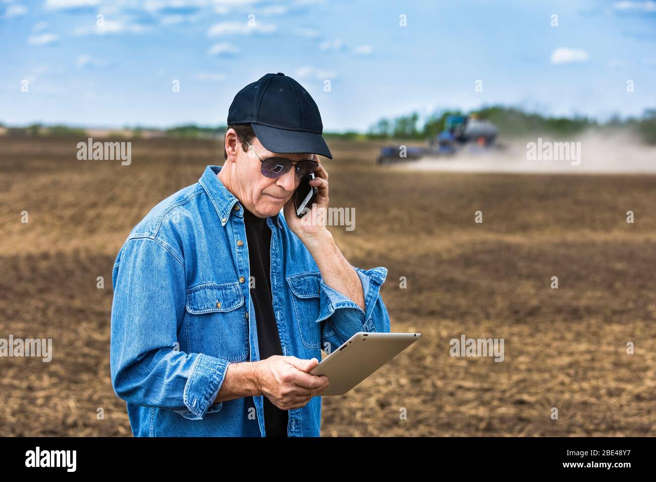 Smart tractor hi-res stock photography and images - Alamy