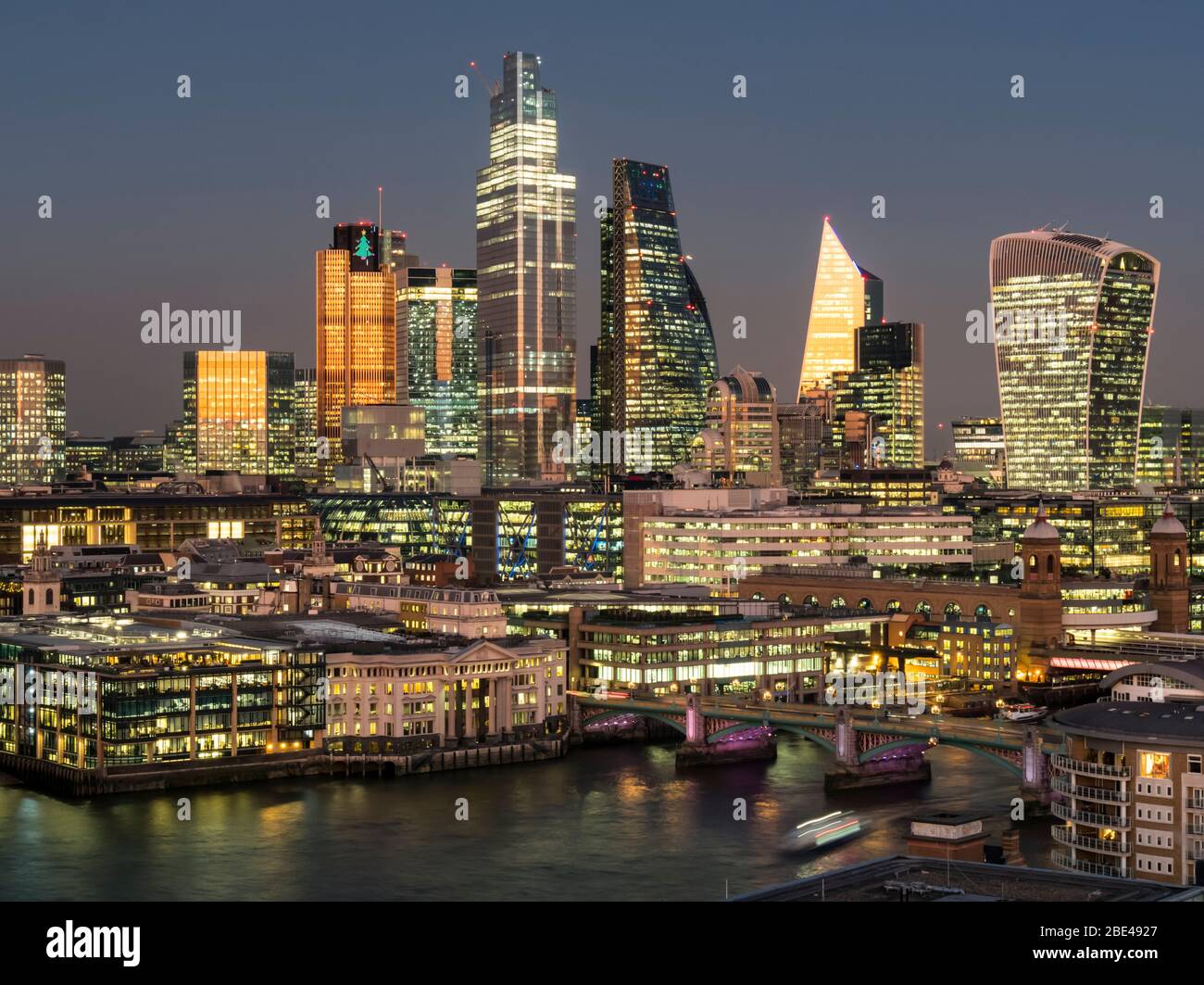 22 bishopsgate hi-res stock photography and images - Alamy