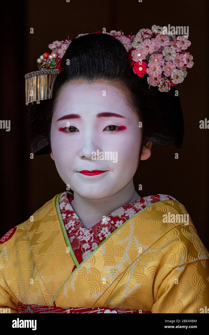 Portraits of a Maiko in Kyoto, Japan Stock Photo - Alamy