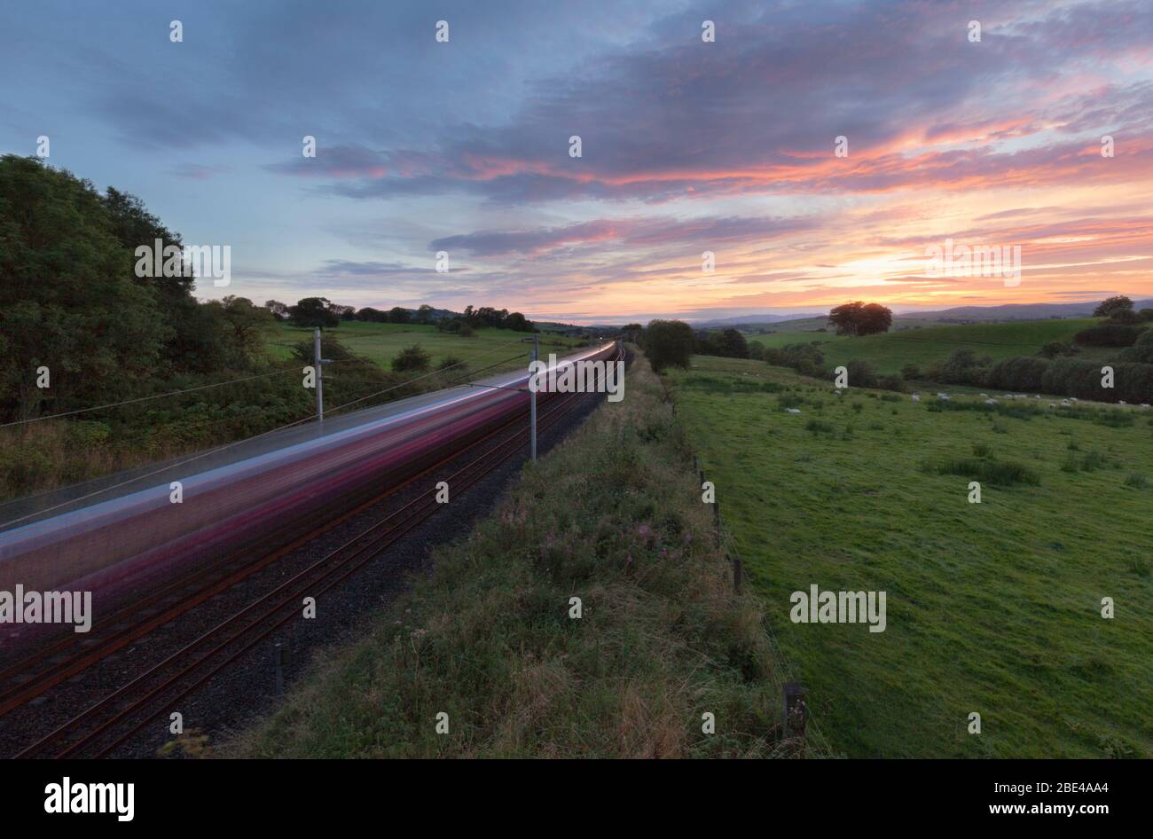 Transpennine express livery hi-res stock photography and images - Alamy