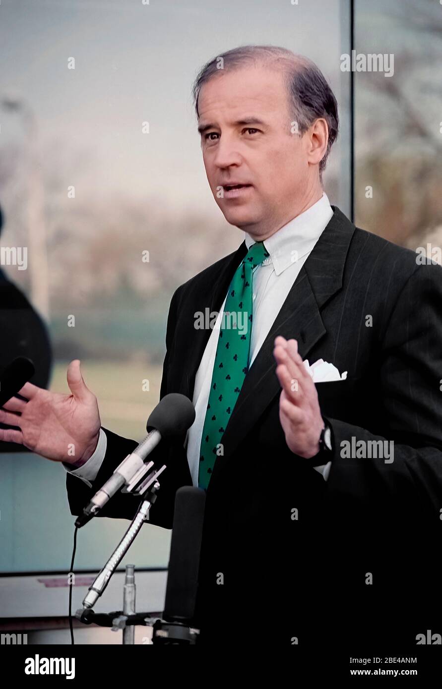 Washington, DC. USA, March 18, 1990 Senator Joe Biden (D.,DE.) talks ...