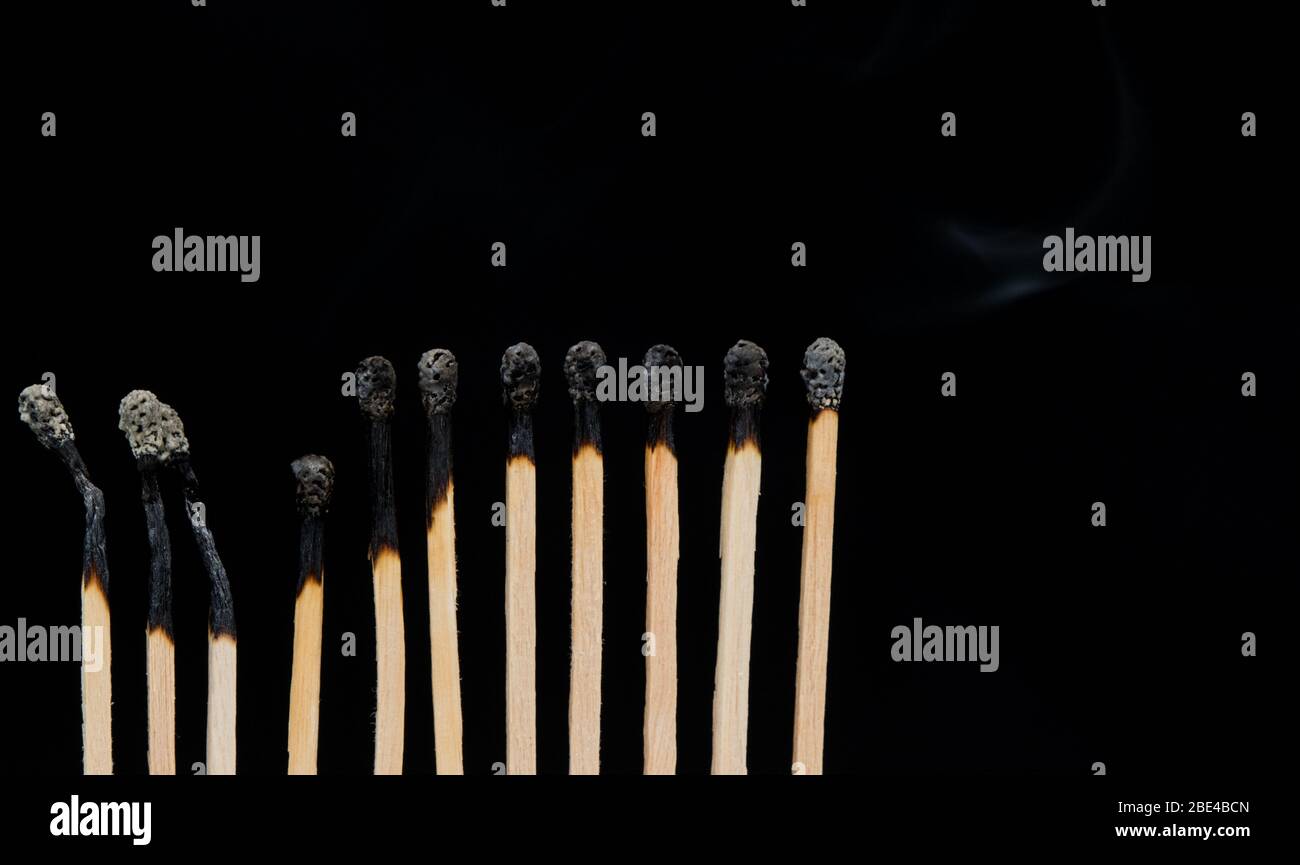 Row matchsticks burning hi-res stock photography and images - Alamy