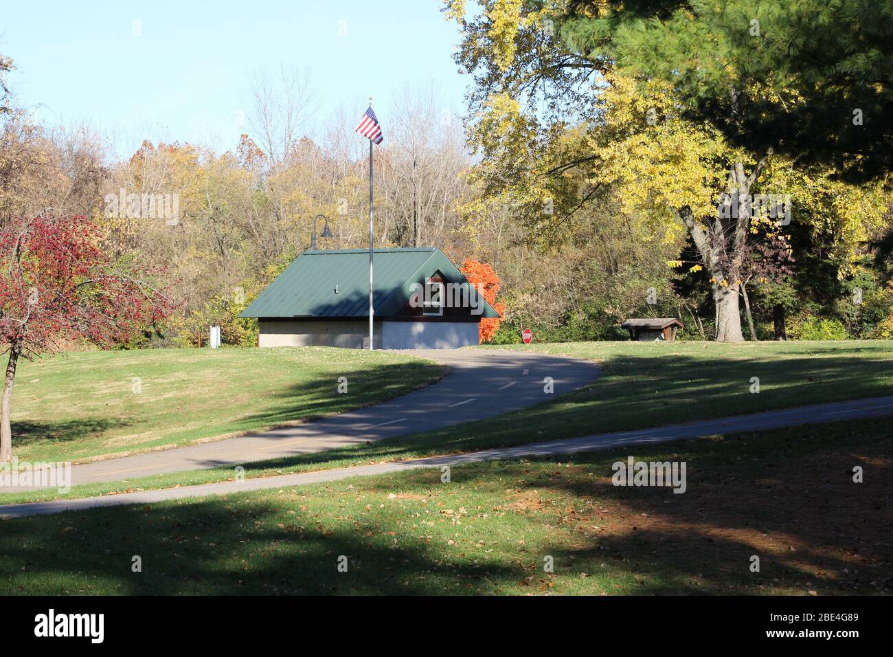 Groveport Ohio streets with colorful trees, family of geese on a pond ...