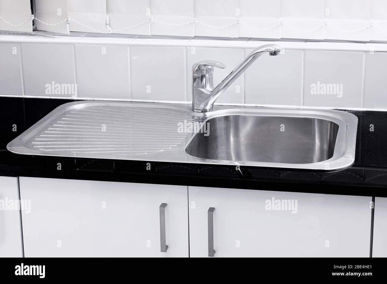 Kitchen sink stainless steel hi-res stock photography and images - Alamy