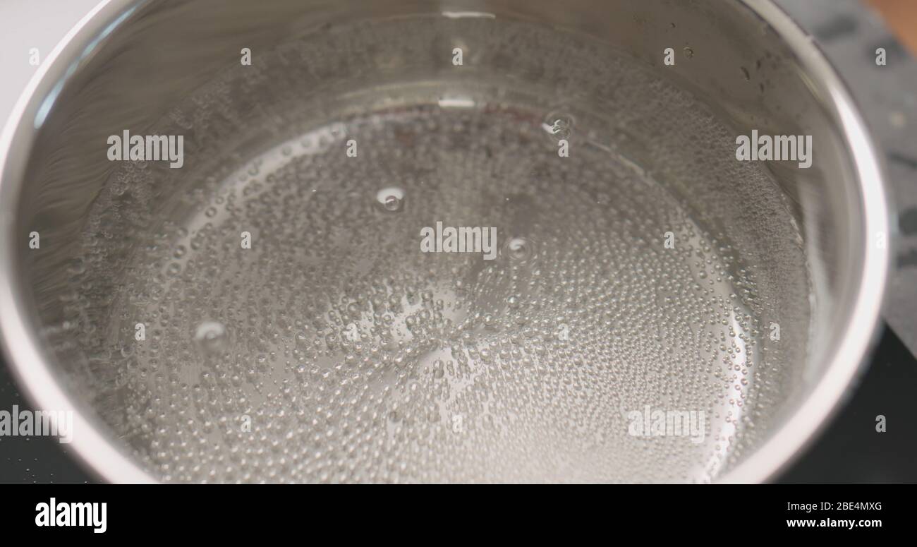 Water in pot hi-res stock photography and images - Alamy