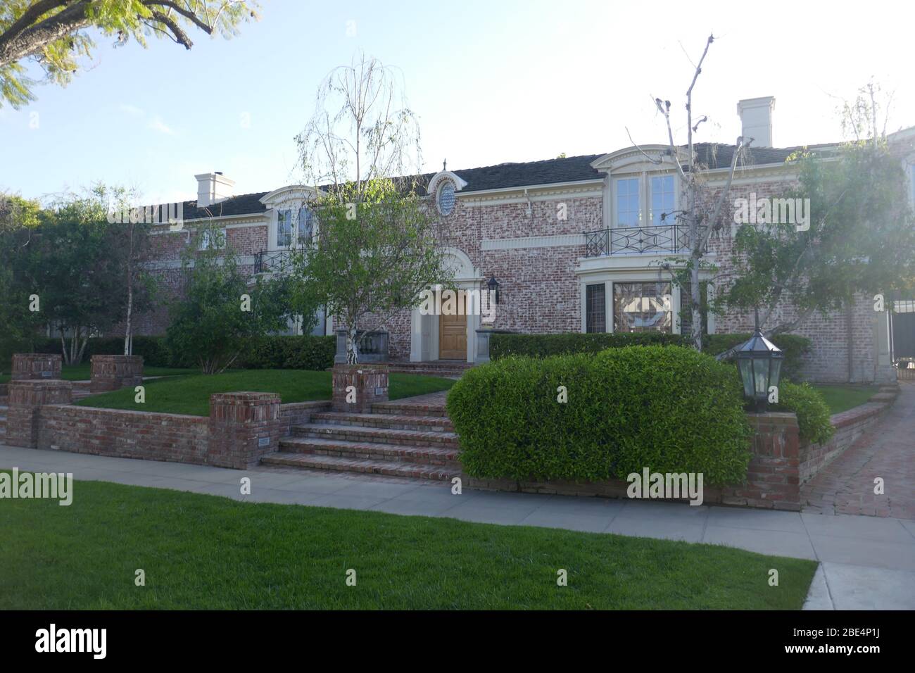 Paul newman joanne woodward house hi-res stock photography and images ...