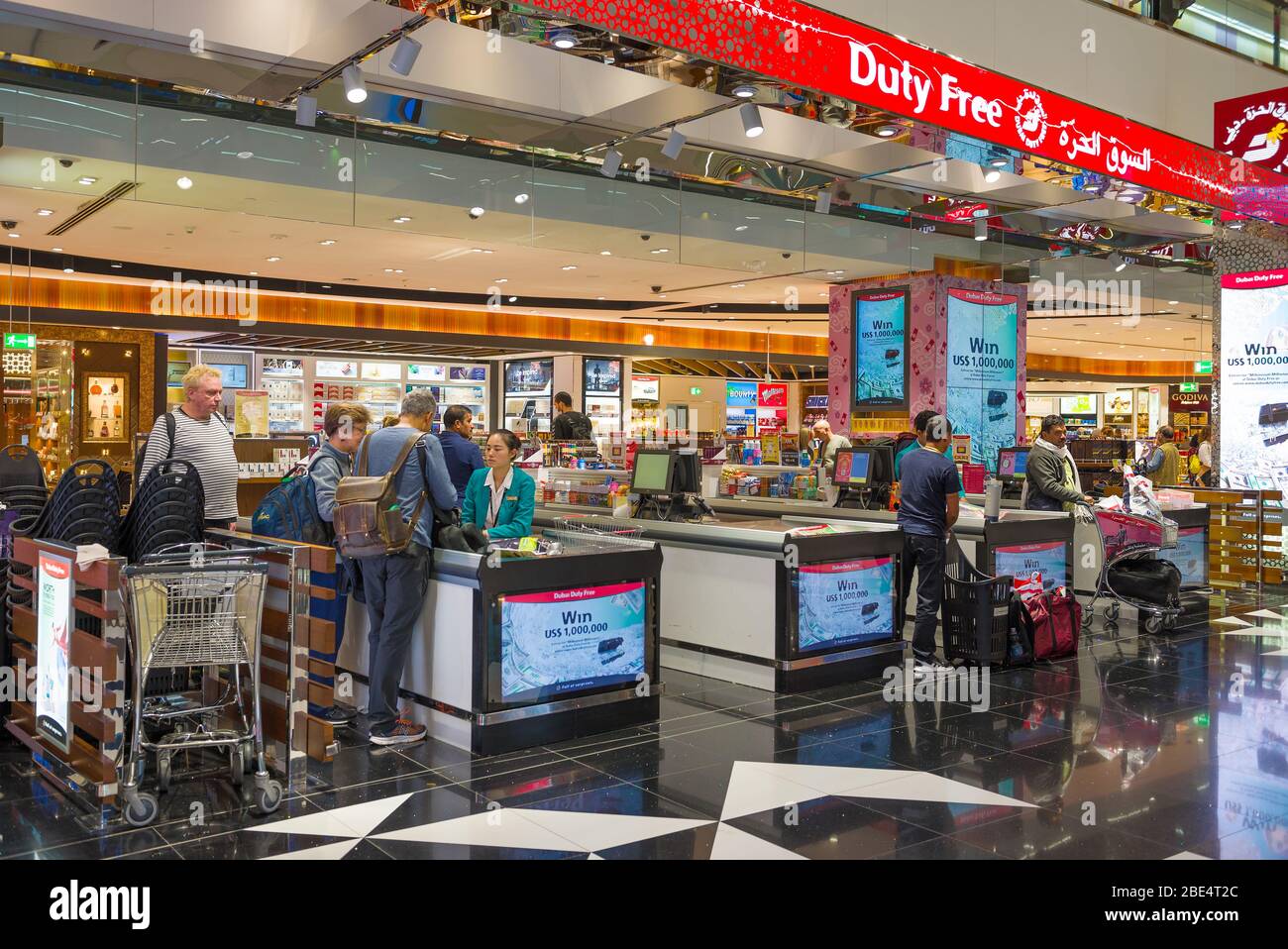 Duty free shop inside airport hi-res stock photography and images - Alamy