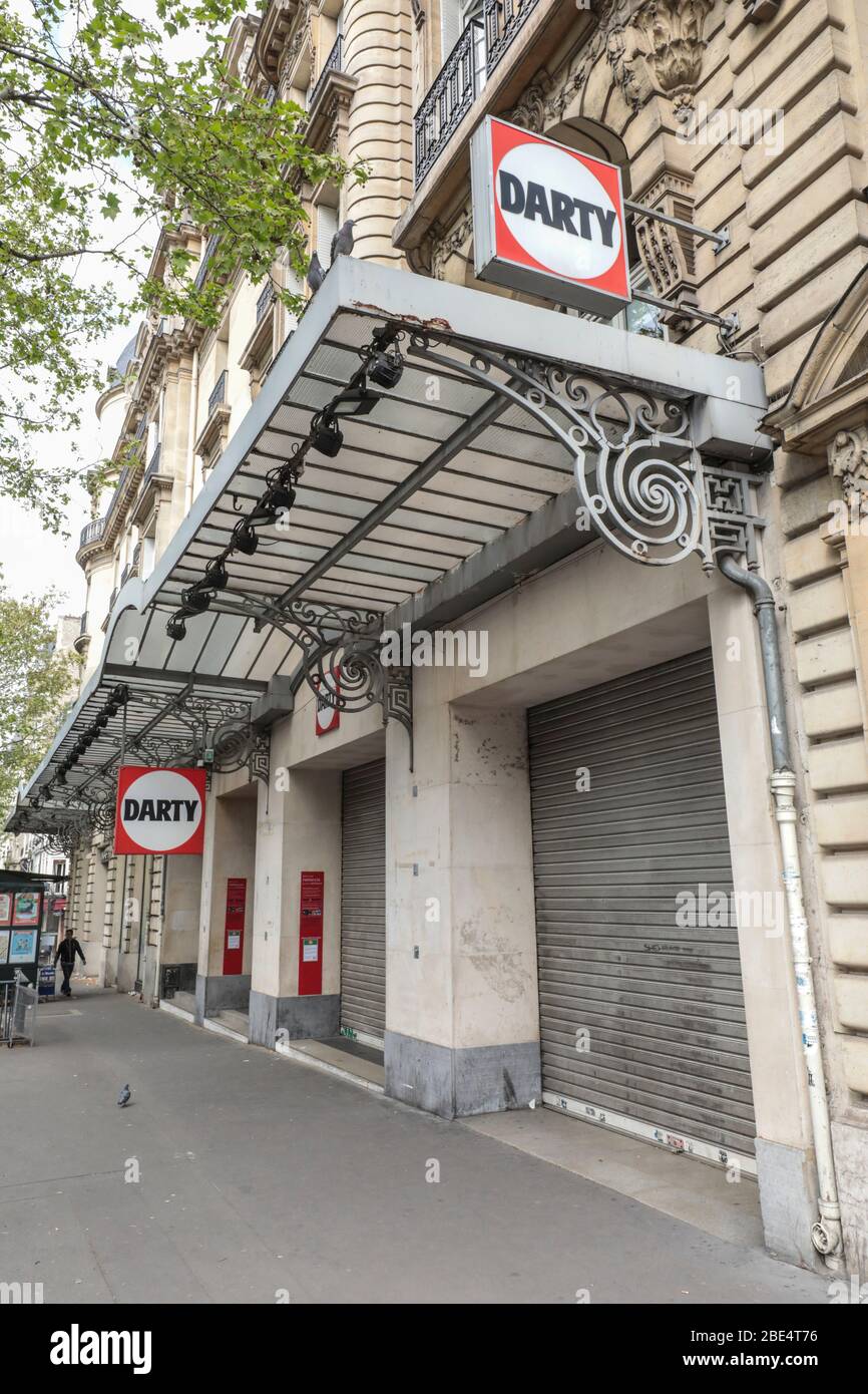 Avenue des ternes hi-res stock photography and images - Alamy