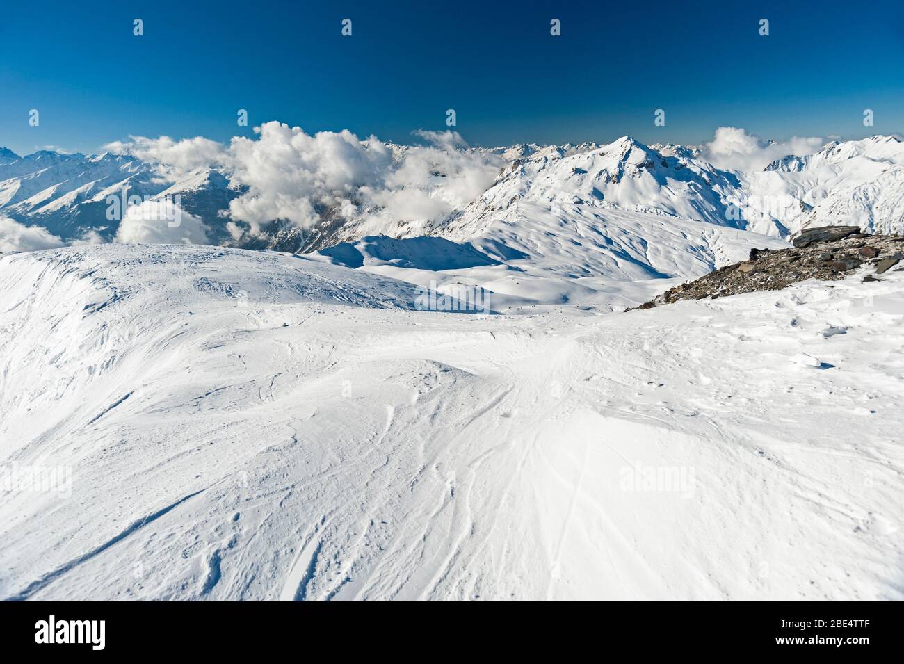 Cumulus mountain hi-res stock photography and images - Alamy