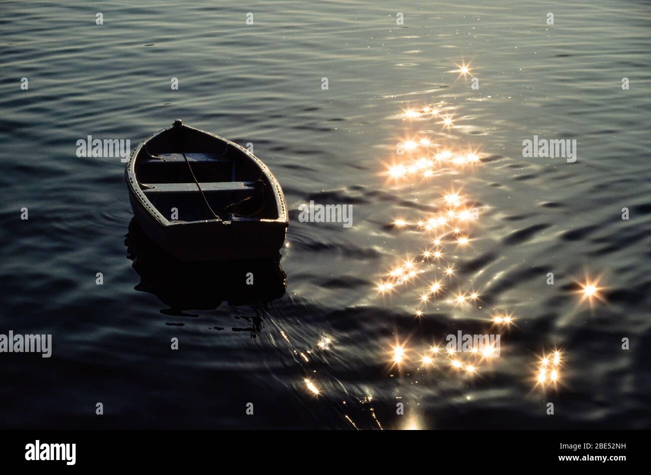 Rowing boat reflections hi-res stock photography and images - Alamy