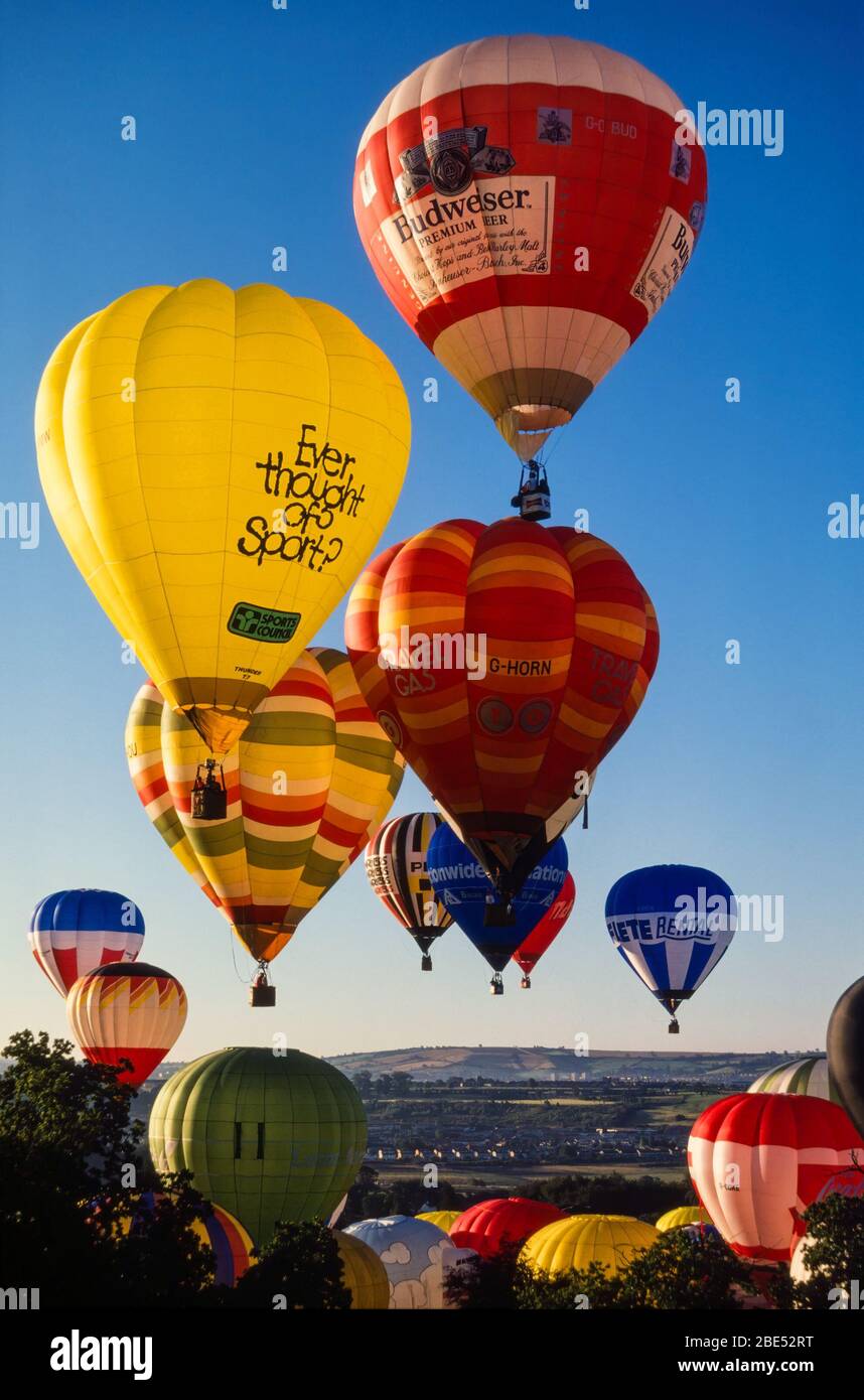 Early morning mass ascent of colourful hot air balloons at the Bristol ...