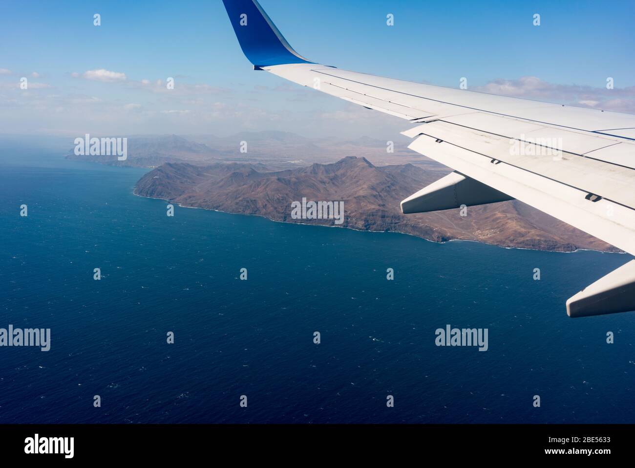 Canary Islands mountain landscape under airplane wing Stock Photo - Alamy