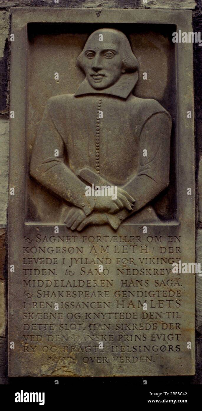 PLACA SOBRE LA HISTORIA DE HAMLET. Location: CASTILLO. HELSINGOER ...