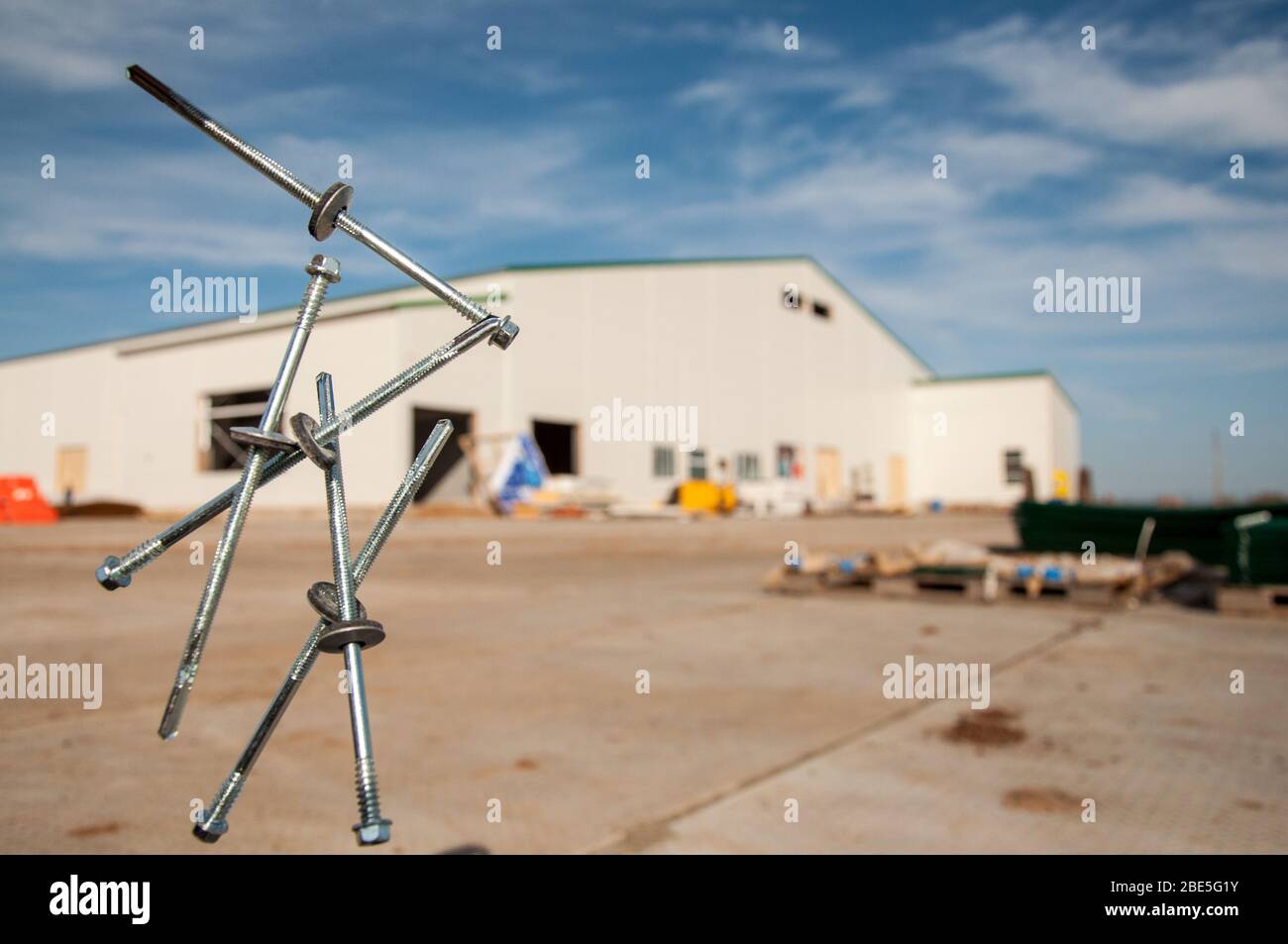 Falling down self tapping screws hi-res stock photography and images ...