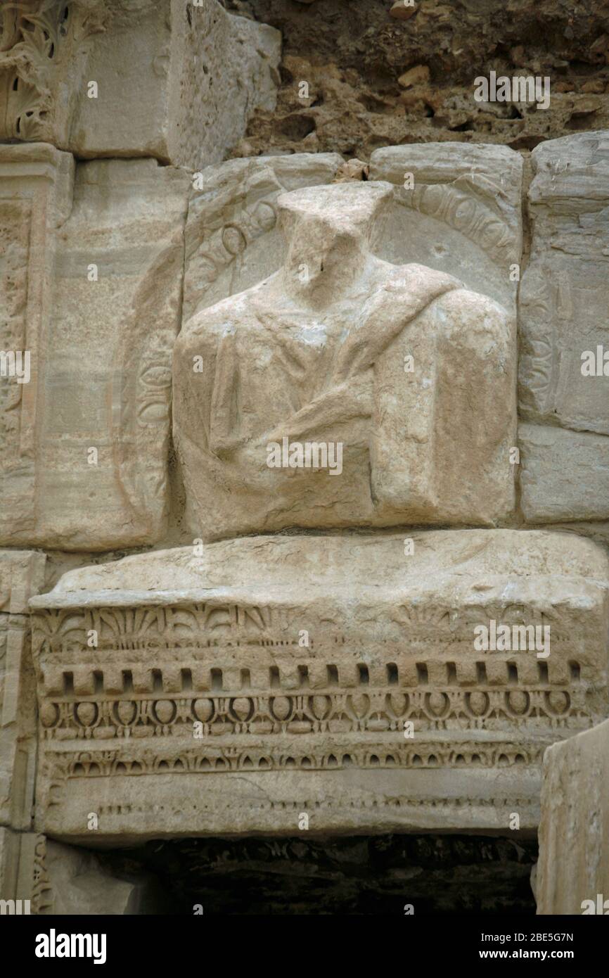 In and around Green Square there are numerous numbers of monuments ...