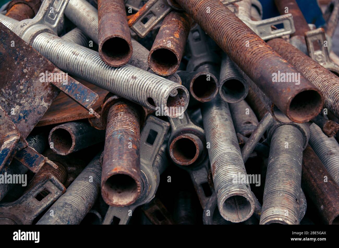 Steel pipes for fastening formwork during concreting. Tools for ...