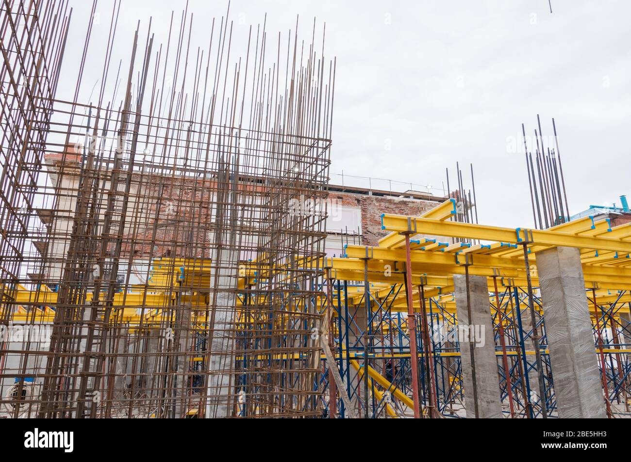 Equipment in the form of wooden beams for fastening formwork in ...