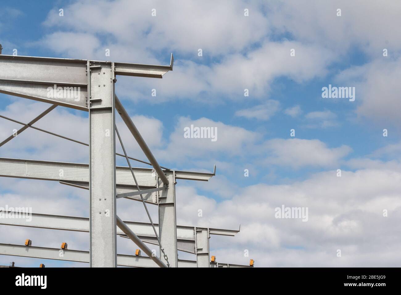 Steel beam structure hi-res stock photography and images - Alamy