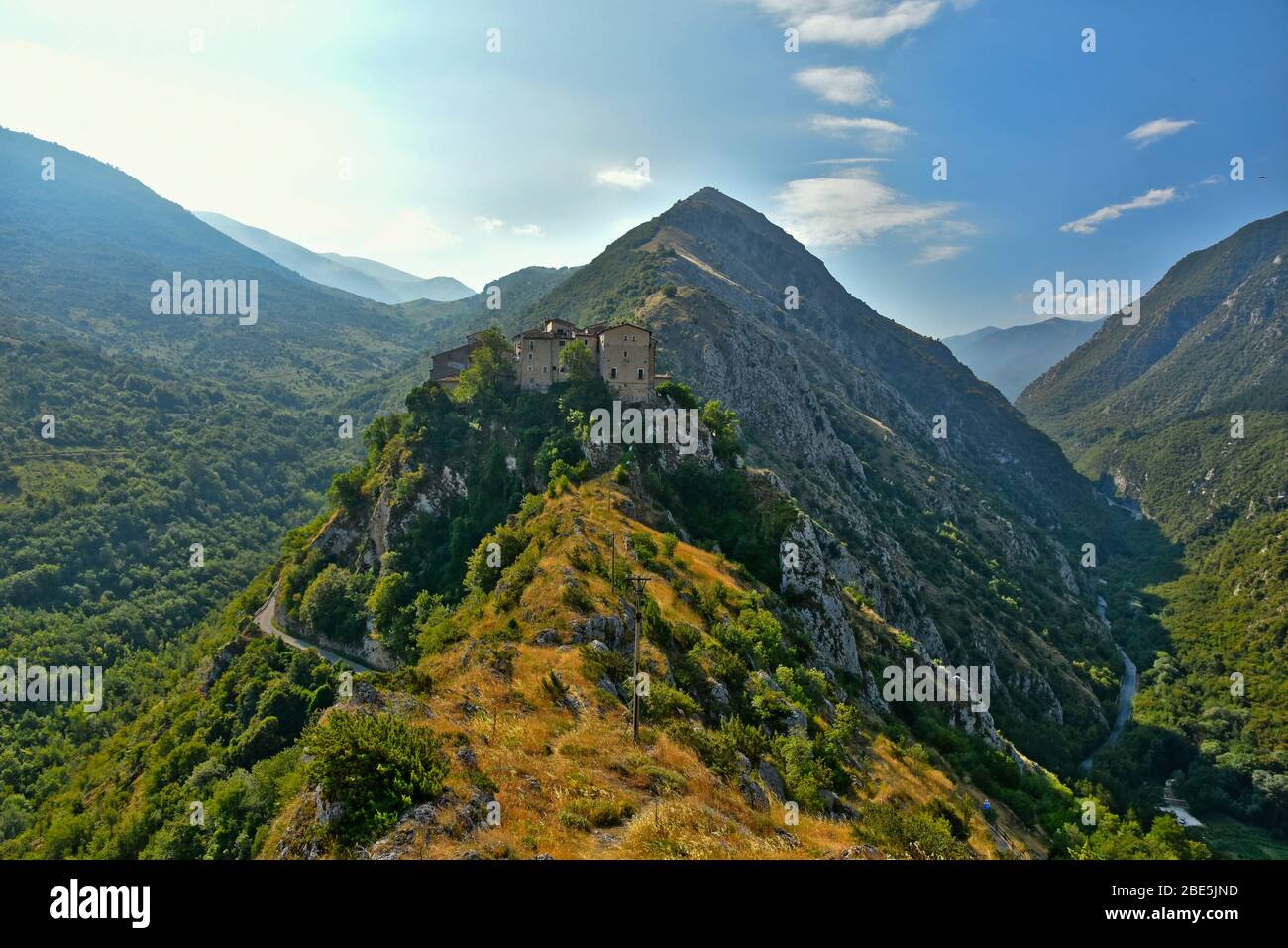 Castrovalva see hi-res stock photography and images - Alamy