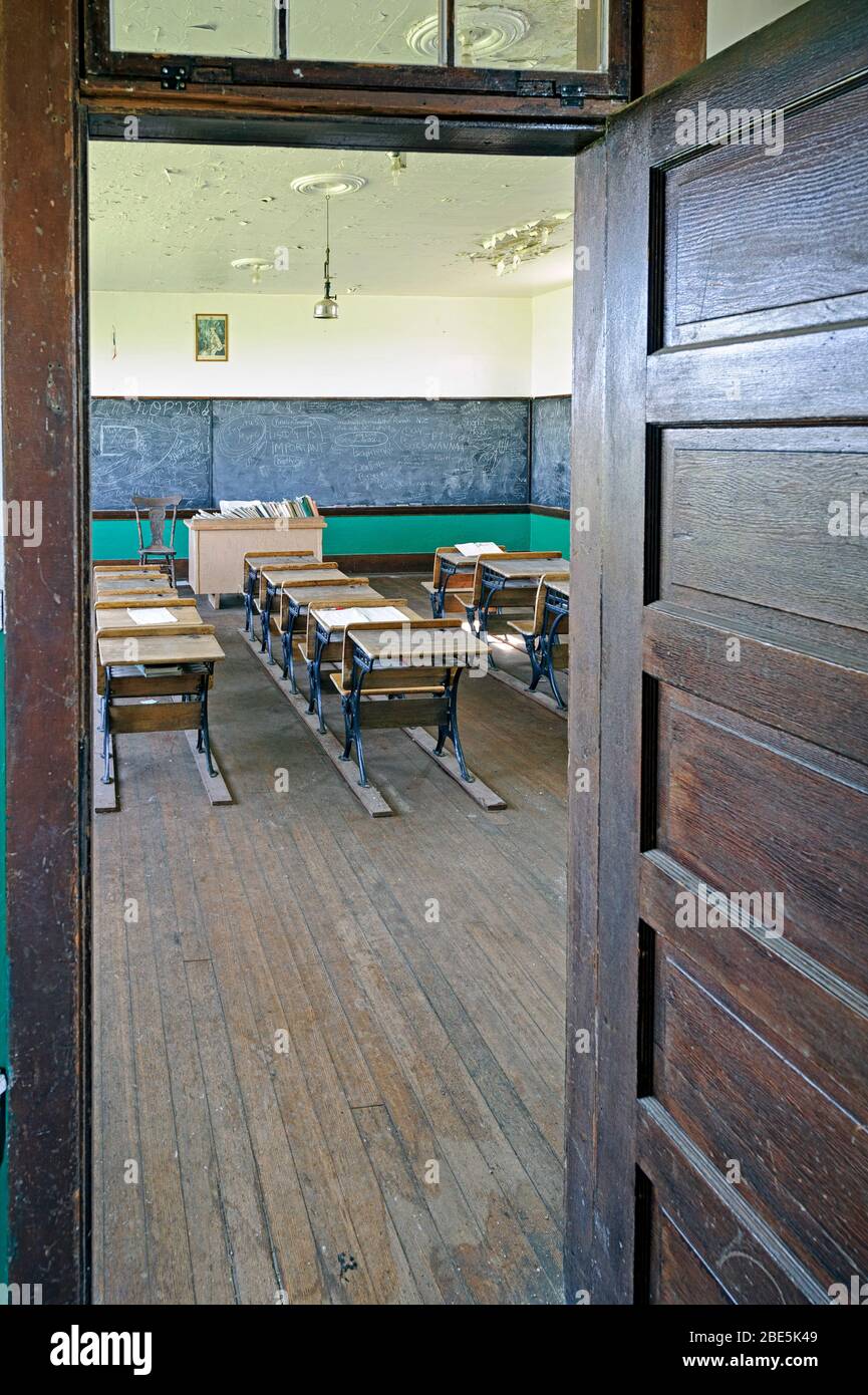 One room school house historic hi-res stock photography and images - Alamy