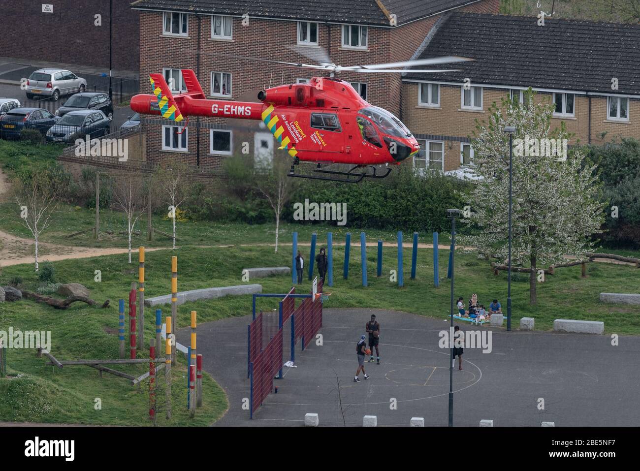 Trauma team hi-res stock photography and images - Alamy