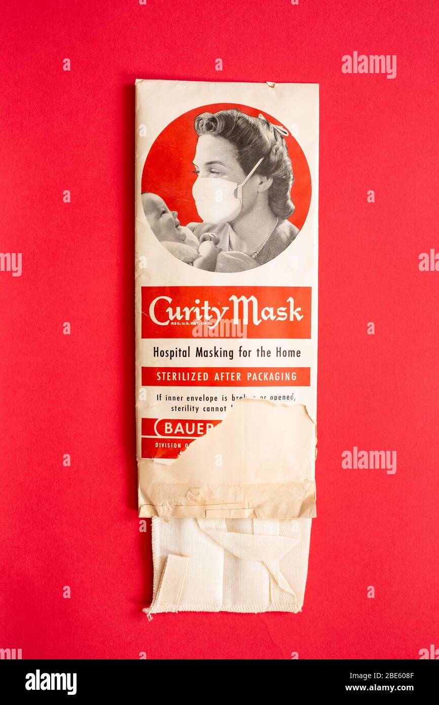 Black mask 1940s hi-res stock photography and images - Alamy