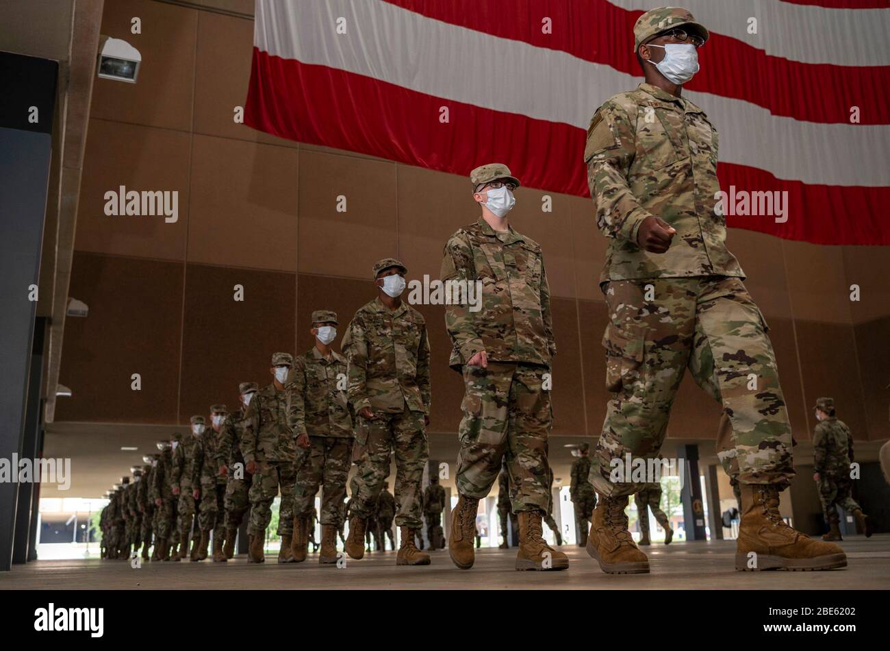 American military graduation ceremony hi-res stock photography and ...