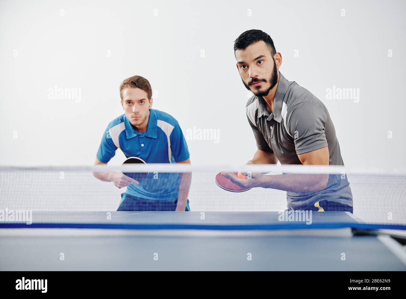 Professional table tennis players hi-res stock photography and images ...