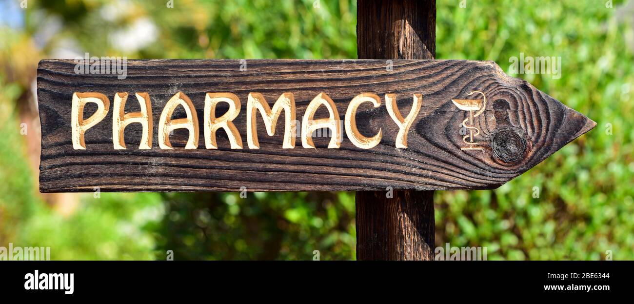 Signs pharmacy and clinic on the street territory of the hotel Stock ...