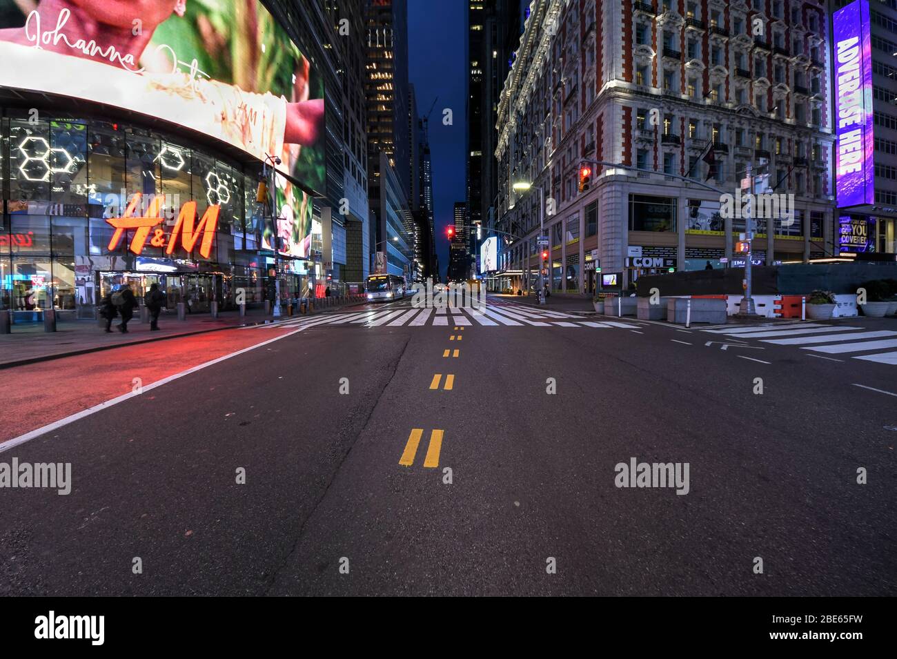 Empty streets in TImes Square New York during the shutdown due to ...