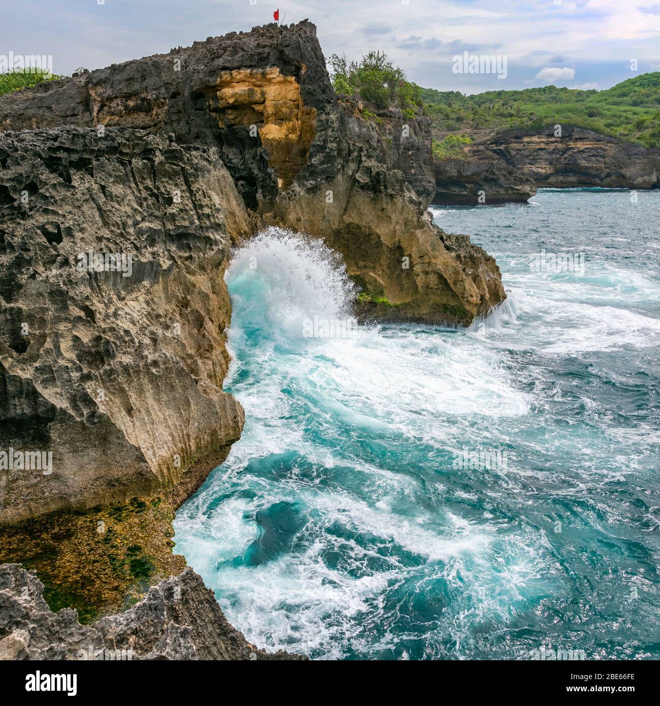 Asian cliffs rocky hi-res stock photography and images - Alamy