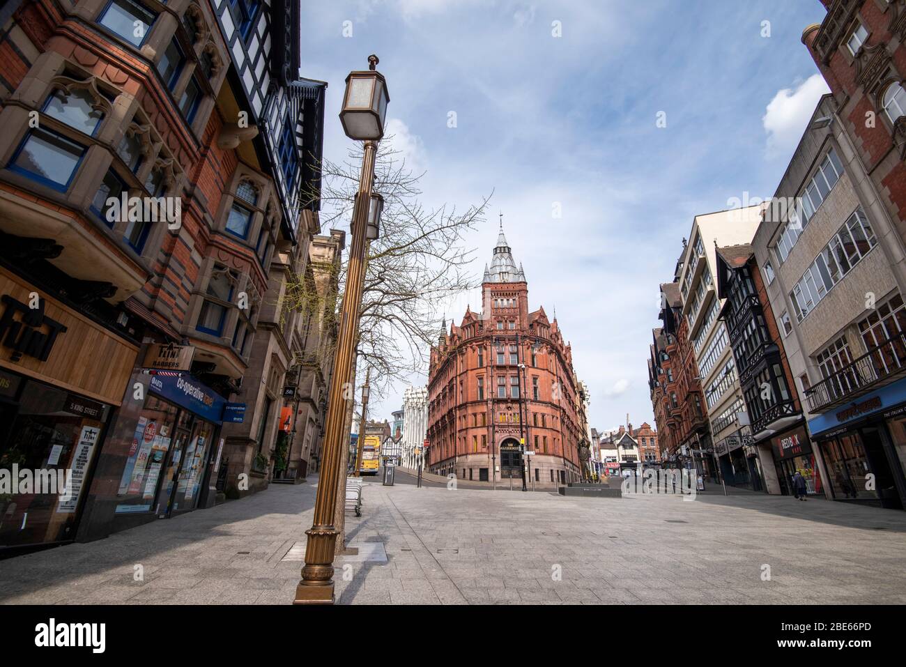 King street queen street nottingham hi-res stock photography and images ...