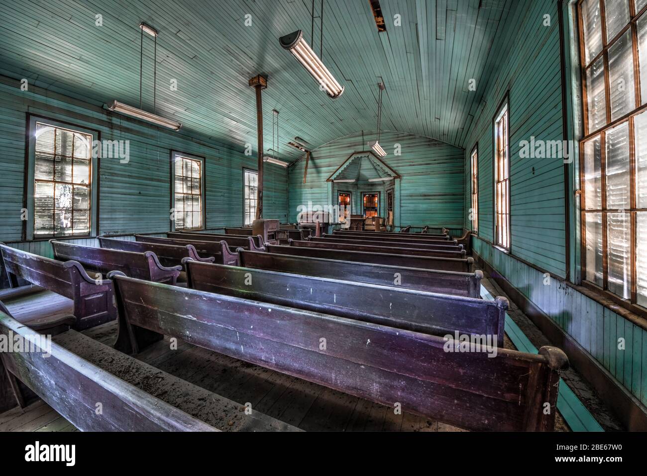 empty church pews in an abandoned southern church Stock Photo - Alamy