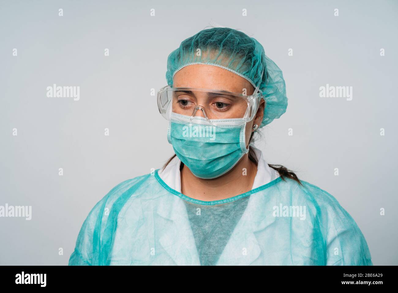 Doctor wearing protection Suit for Fighting Covid-19 (Corona virus ...