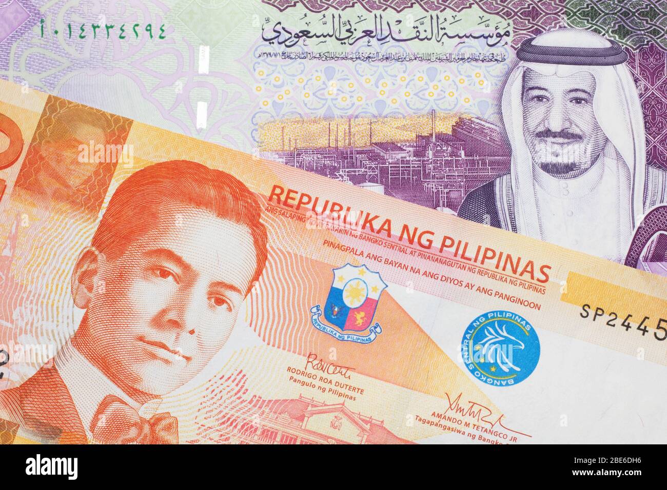 Filipino peso note hi-res stock photography and images - Alamy