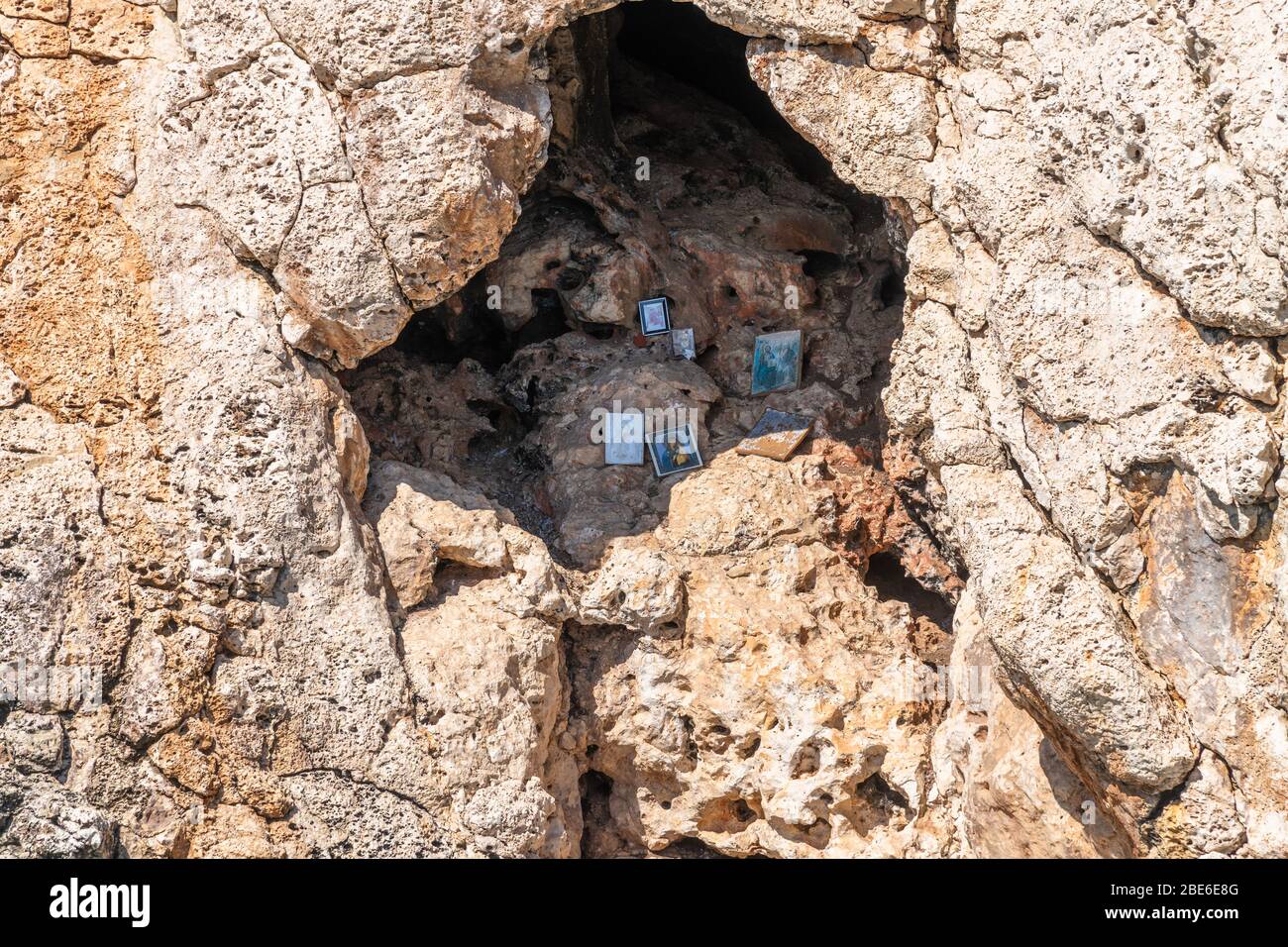 Christian cave hi-res stock photography and images - Alamy