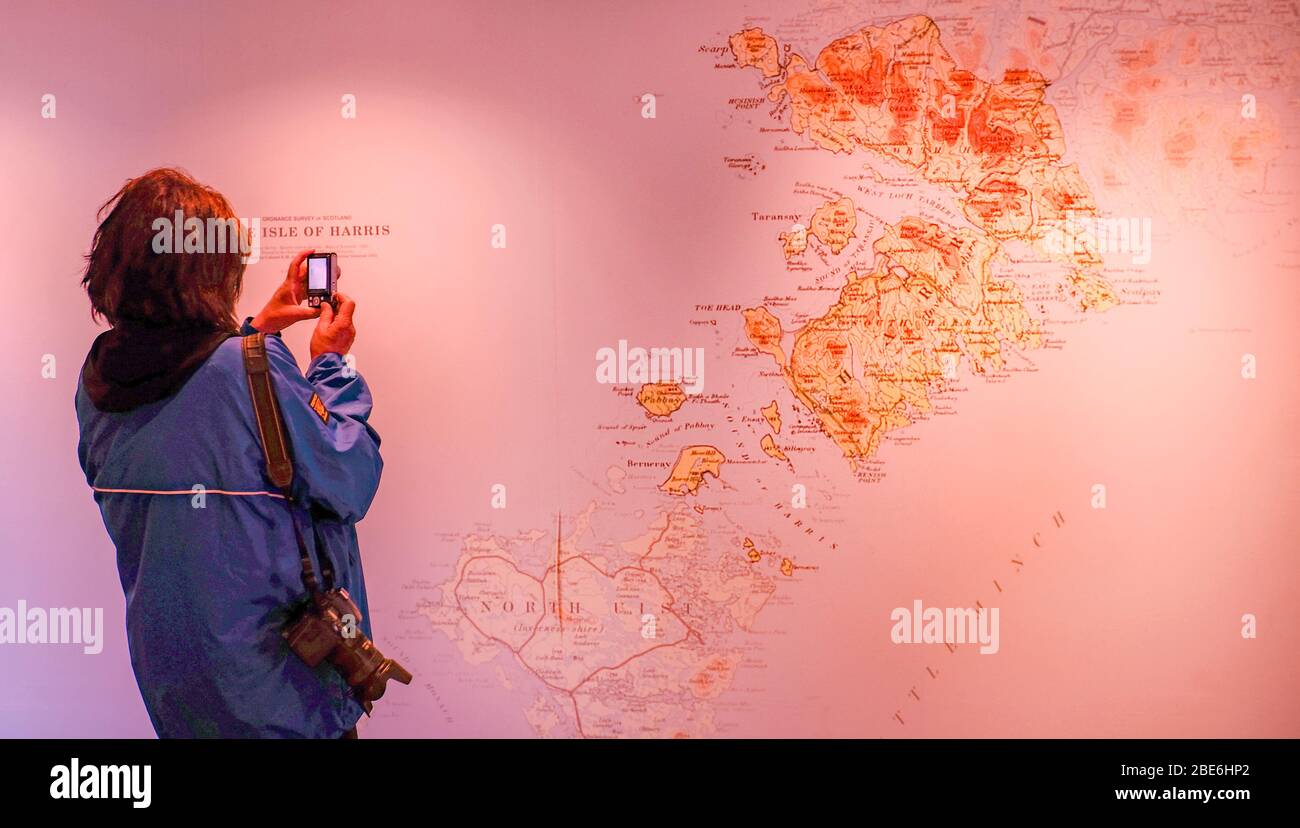 Photographer photographing wall map hi-res stock photography and images ...