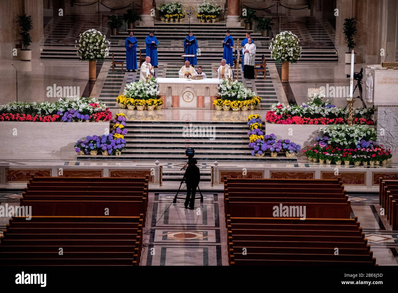 Archbishop wilton gregory hi-res stock photography and images - Alamy