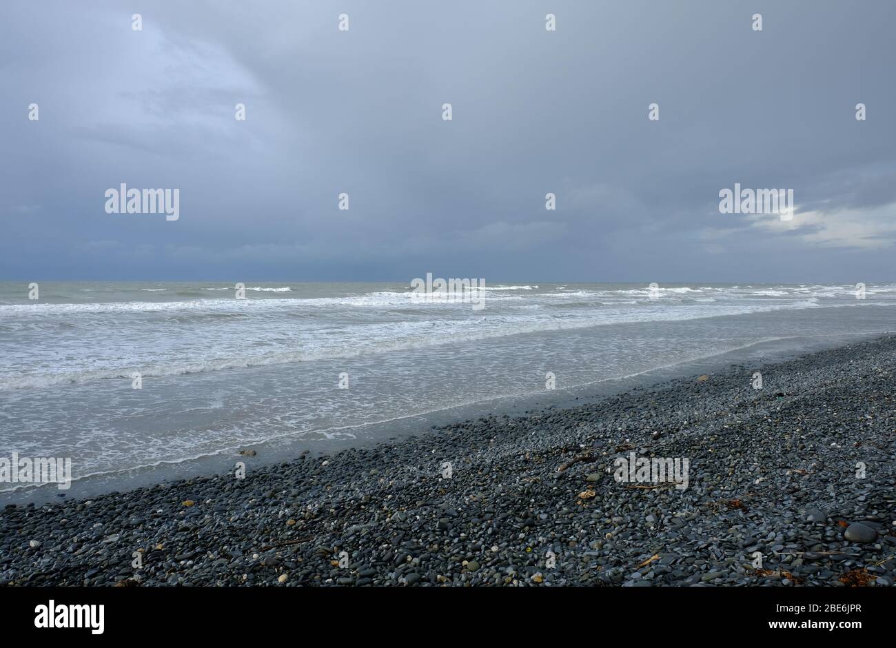 Grey seascape hi-res stock photography and images - Alamy