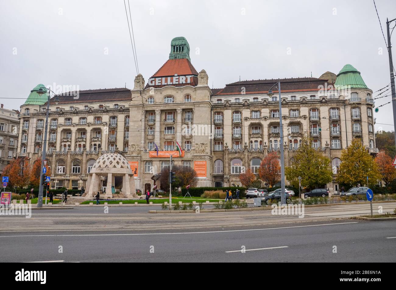 Budapest baths gellert hi-res stock photography and images - Alamy