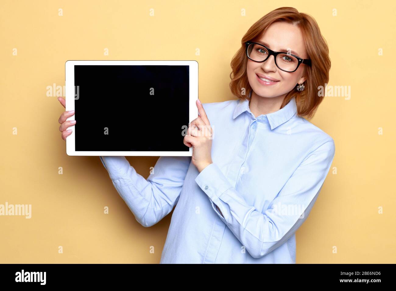 Happy model hi-res stock photography and images - Alamy