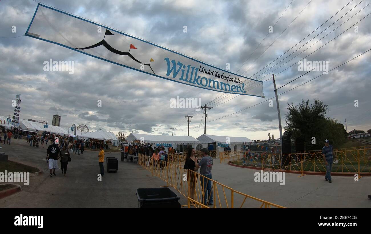 Oklahoma city welcome sign hi-res stock photography and images - Alamy