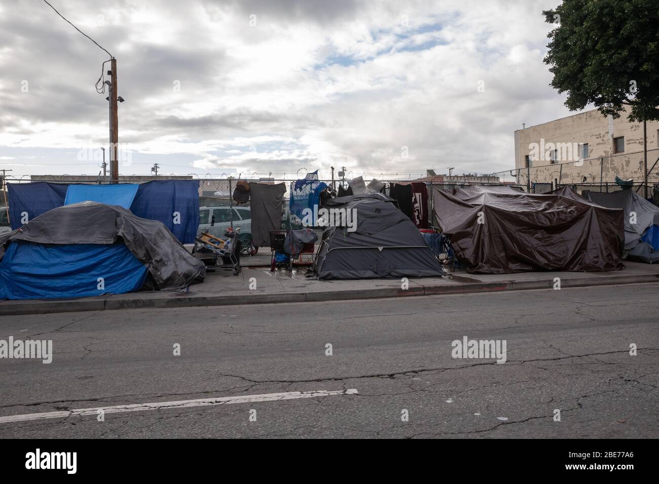 The corner of San Pedro street in Skid Row district of Downtown of Los ...