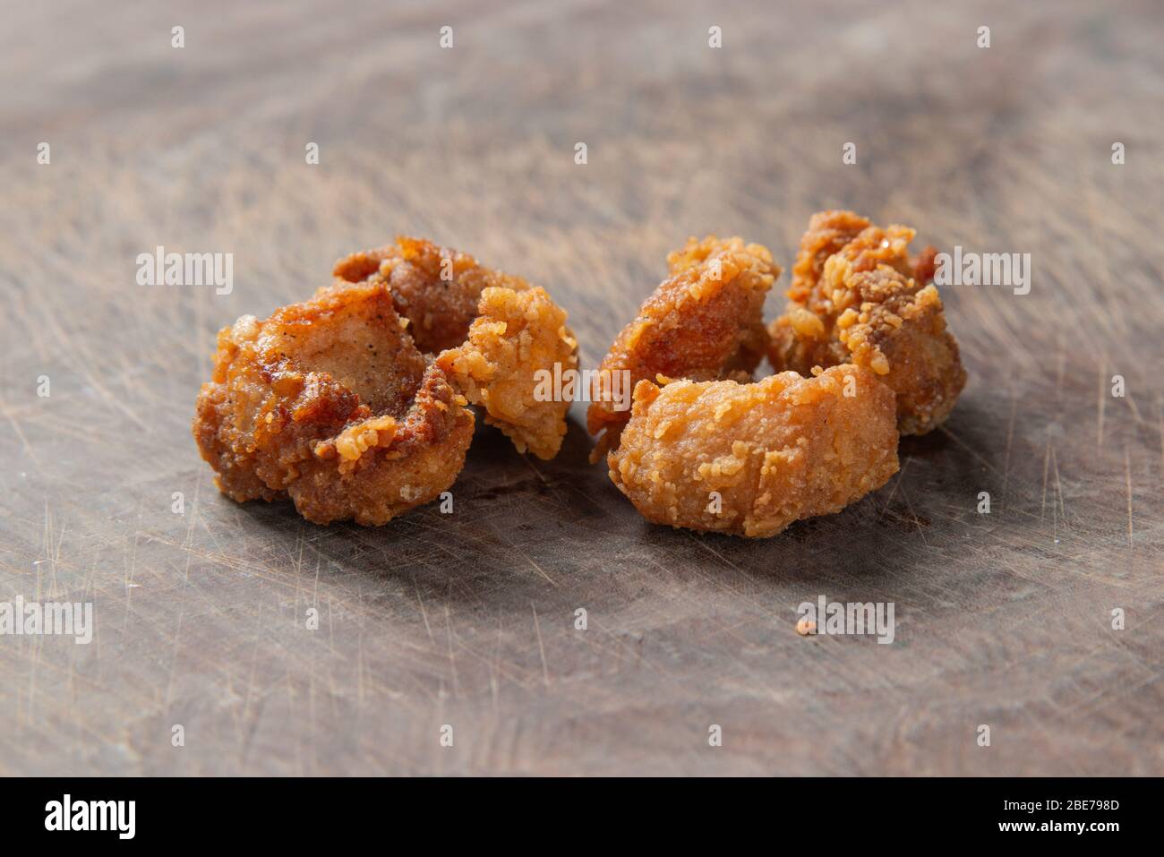 A pile of delicious fried chicken Stock Photo - Alamy