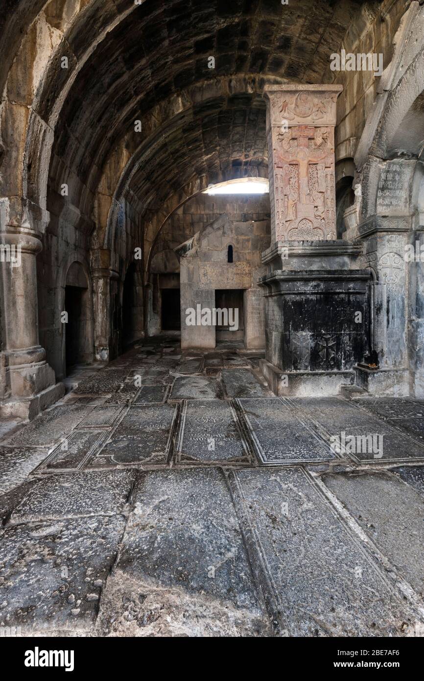 Church interior cross hi-res stock photography and images - Alamy