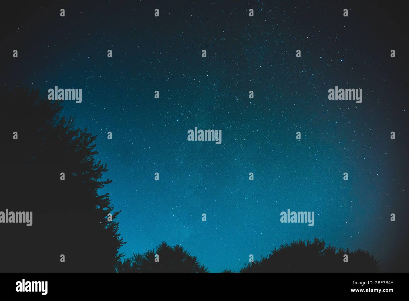 Night sky full of stars hi-res stock photography and images - Alamy