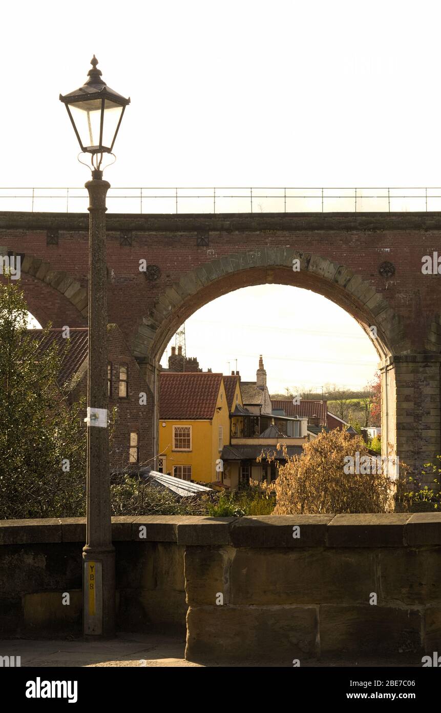 Railway arches and lamp post on a bridge over the Rver Tees in Yarm ...