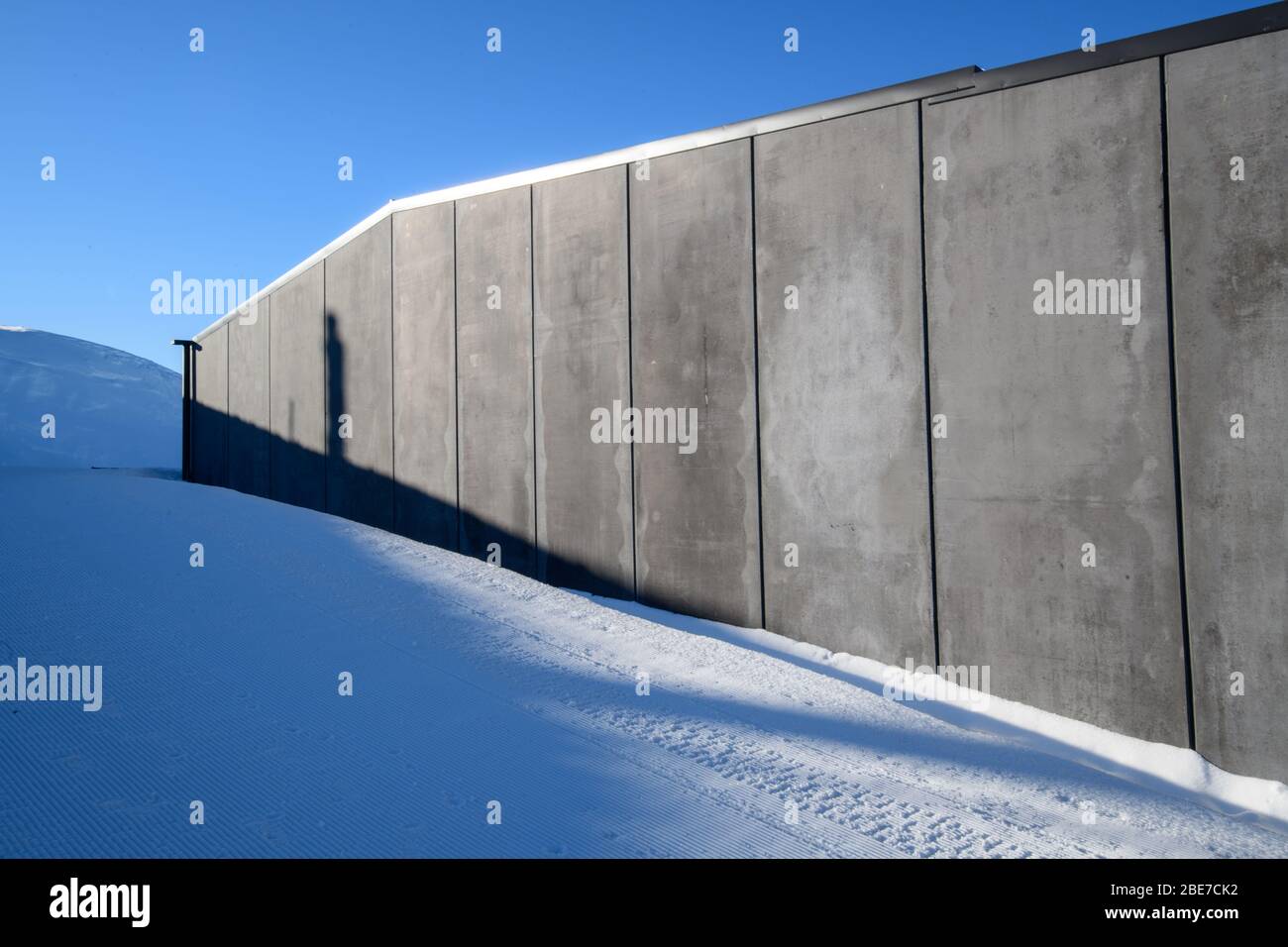 Texture of natural snow with building. View above the snow Stock Photo ...