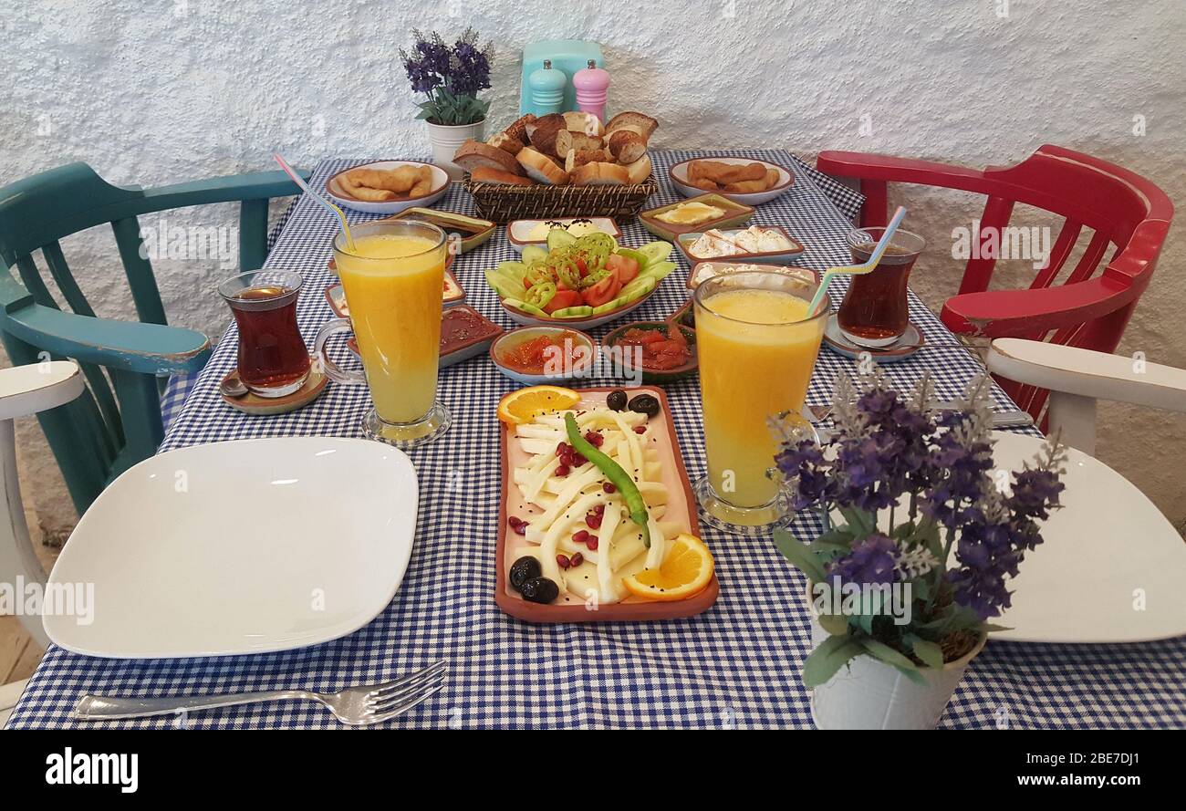 Traditional Turkish breakfast table Stock Photo - Alamy